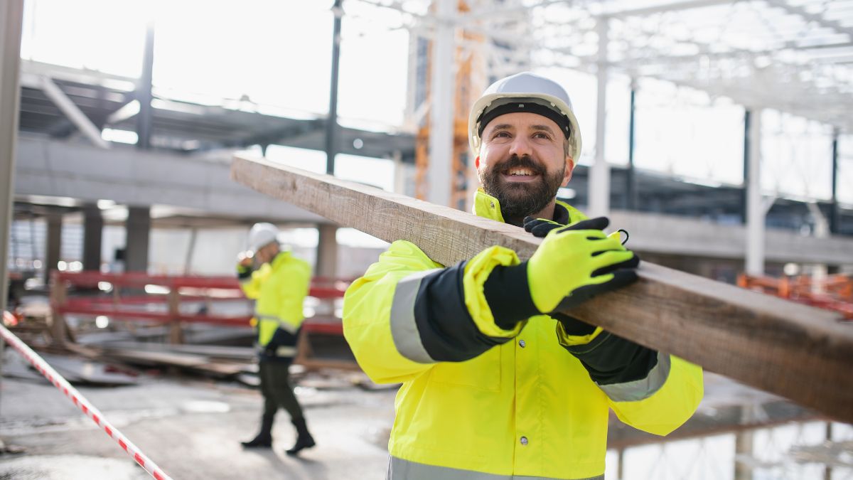 Why Construction Workers Need To Protect Their Hands